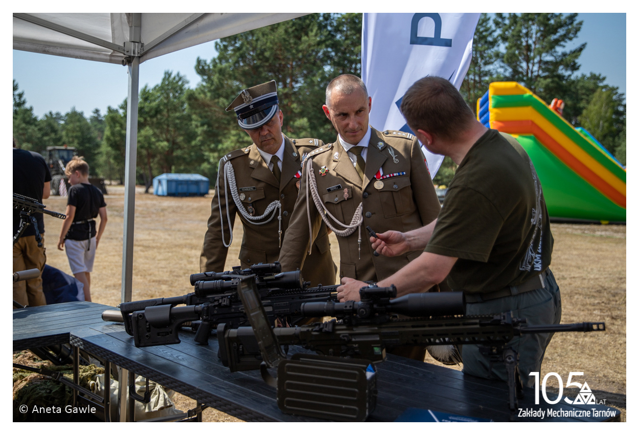 Zakłady Mechaniczne 'Tarnów' świętowały z jednostką wojskową w Nowej ...